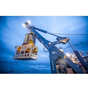 Hybrid Underwater Vehicle Combines AUV and ROV Capabilities | Hydro ...